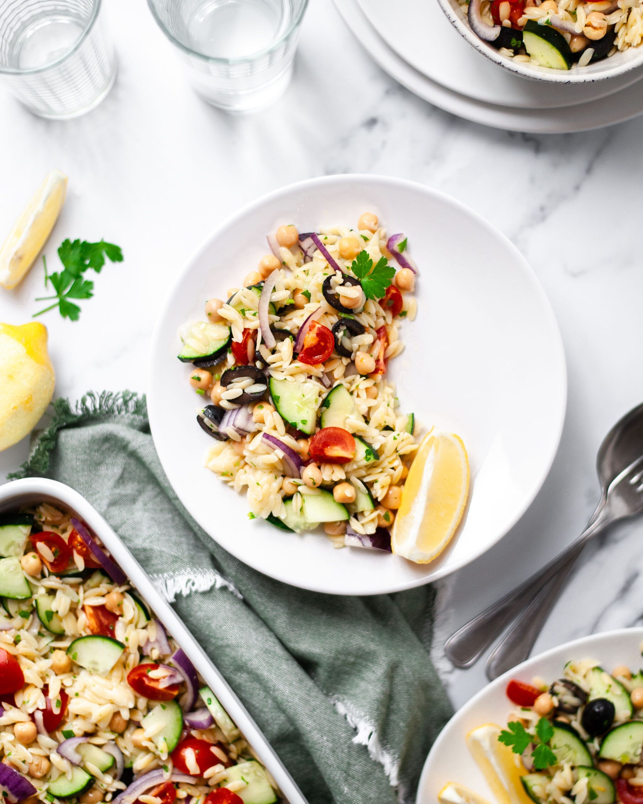 Vegan Italian Orzo Salad with Gremolata Sauce【Recipe】- Earthy Maite